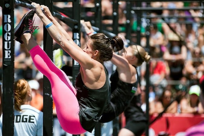 Toes To Bar (T2B en CrossFit): ¿cómo mejorar mi técnica?